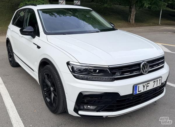 Balts Volkswagen Tiguan 2020 Viļņa, ar dzinēja tilpumu 1.50 L un nobraukumu 152 tūkst. km par 21900 €, foto 3 vietnē AUTOMOTO.COM.LV