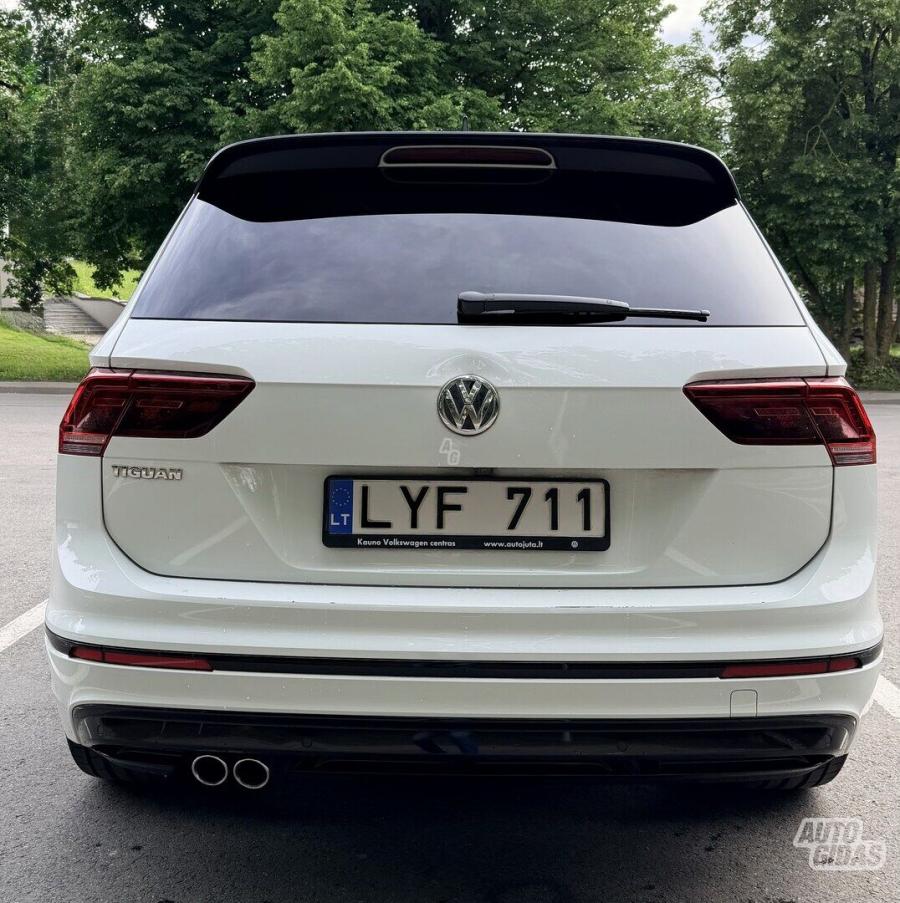 Balts Volkswagen Tiguan 2020 Viļņa, ar dzinēja tilpumu 1.50 L un nobraukumu 152 tūkst. km par 21900 €, foto 5 vietnē AUTOMOTO.COM.LV