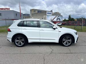 White Volkswagen Tiguan 2020 in Panevezys, with an engine capacity of 1.97 L and mileage of 208 thousand km for 16500 €, photo 11 on AUTOMOTO.COM.LV