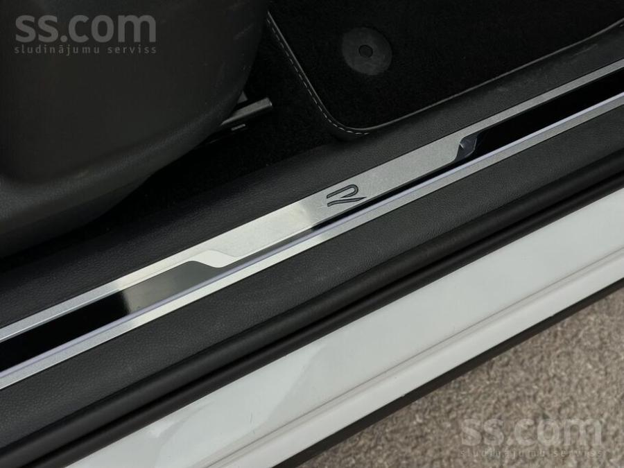 Balts Volkswagen Tiguan 2020 Jelgava, ar dzinēja tilpumu 1.50 L un nobraukumu 199 tūkst. km par 23500 €, foto 8 vietnē AUTOMOTO.COM.LV