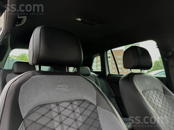 White Volkswagen Tiguan 2020 in Jelgava, with an engine capacity of 1.50 L and mileage of 199 thousand km for 23500 €, photo 8 on AUTOMOTO.COM.LV