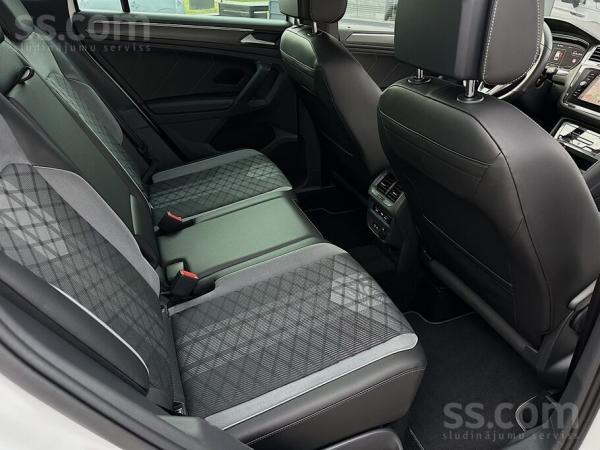 White Volkswagen Tiguan 2020 in Jelgava, with an engine capacity of 1.50 L and mileage of 199 thousand km for 23500 €, photo 9 on AUTOMOTO.COM.LV