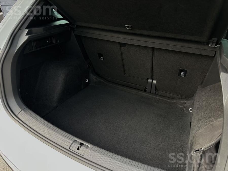 Balts Volkswagen Tiguan 2020 Jelgava, ar dzinēja tilpumu 1.50 L un nobraukumu 199 tūkst. km par 23500 €, foto 12 vietnē AUTOMOTO.COM.LV