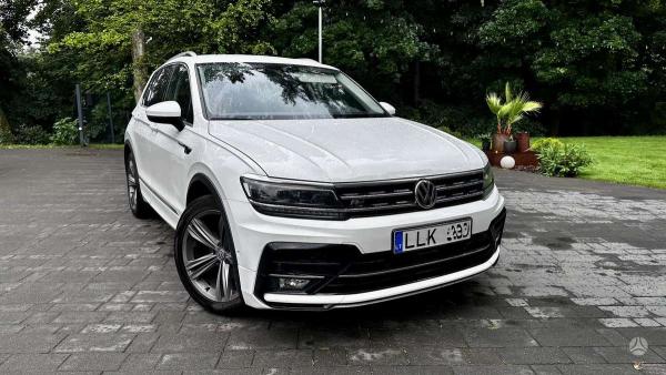 White Volkswagen Tiguan 2020 in Kaunas, with an engine capacity of 1.50 L and mileage of 89 thousand km for 18500 €, photo 1 on AUTOMOTO.COM.LV