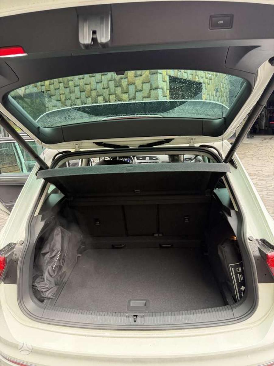 Balts Volkswagen Tiguan 2020 Kauņa, ar dzinēja tilpumu 1.50 L un nobraukumu 89 tūkst. km par 18500 €, foto 11 vietnē AUTOMOTO.COM.LV