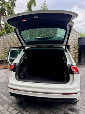 Balts Volkswagen Tiguan 2020 Kauņa, ar dzinēja tilpumu 1.50 L un nobraukumu 89 tūkst. km par 18500 €, foto 15 vietnē AUTOMOTO.COM.LV