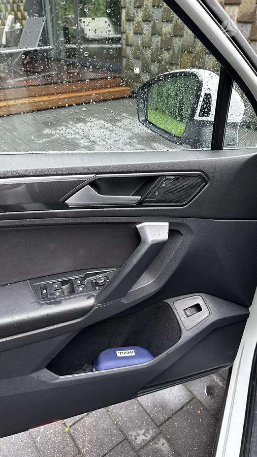Balts Volkswagen Tiguan 2020 Kauņa, ar dzinēja tilpumu 1.50 L un nobraukumu 89 tūkst. km par 18500 €, foto 21 vietnē AUTOMOTO.COM.LV