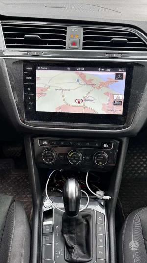 Balts Volkswagen Tiguan 2020 Kauņa, ar dzinēja tilpumu 1.50 L un nobraukumu 89 tūkst. km par 18500 €, foto 22 vietnē AUTOMOTO.COM.LV