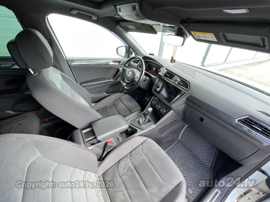 Balts Volkswagen Tiguan 2020 Tallina, ar dzinēja tilpumu 2.00 L un nobraukumu 149 tūkst. km par 20998 €, foto 10 vietnē AUTOMOTO.COM.LV