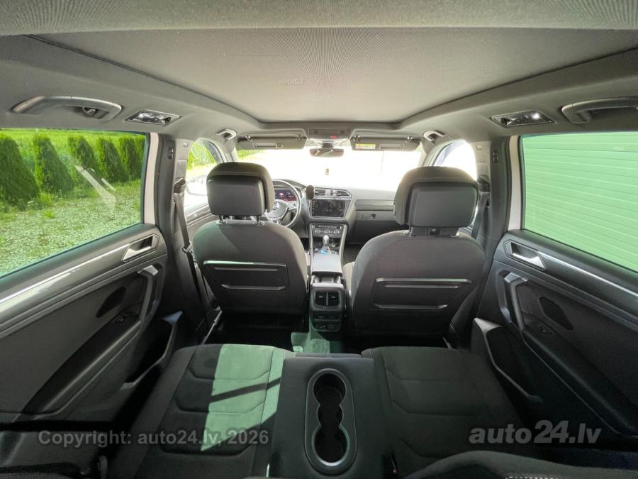Balts Volkswagen Tiguan 2020 Tallina, ar dzinēja tilpumu 2.00 L un nobraukumu 149 tūkst. km par 20998 €, foto 12 vietnē AUTOMOTO.COM.LV