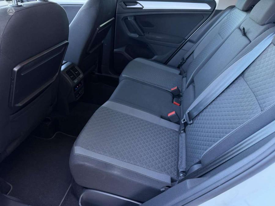 Balts Volkswagen Tiguan 2020 Viļņa, ar dzinēja tilpumu 1.97 L un nobraukumu 179 tūkst. km par 18999 €, foto 12 vietnē AUTOMOTO.COM.LV