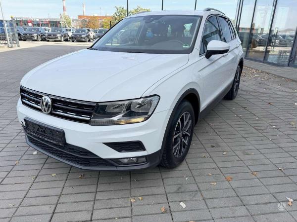 Balts Volkswagen Tiguan 2020 Kauņa, ar dzinēja tilpumu 1.50 L un nobraukumu 199 tūkst. km par 14400 €, foto 1 vietnē AUTOMOTO.COM.LV