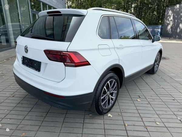 Balts Volkswagen Tiguan 2020 Kauņa, ar dzinēja tilpumu 1.50 L un nobraukumu 199 tūkst. km par 14400 €, foto 4 vietnē AUTOMOTO.COM.LV