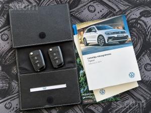 White Volkswagen Tiguan 2020 in Valmiera, with an engine capacity of 2.00 L and mileage of 173 thousand km for 14600 €, photo 14 on AUTOMOTO.COM.LV
