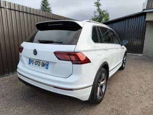 White Volkswagen Tiguan 2020 in Kaunas, with an engine capacity of 1.97 L and mileage of 150 thousand km for 15800 €, photo 8 on AUTOMOTO.COM.LV