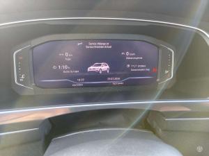 White Volkswagen Tiguan 2020 in Kaunas, with an engine capacity of 1.97 L and mileage of 150 thousand km for 15800 €, photo 14 on AUTOMOTO.COM.LV