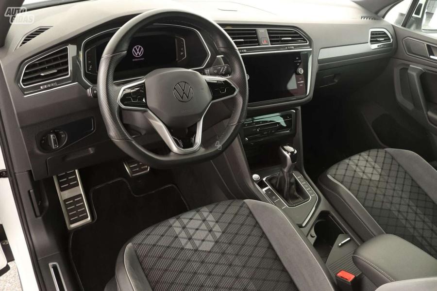Balts Volkswagen Tiguan 2021 Kauņa, ar dzinēja tilpumu 1.50 L un nobraukumu 64 tūkst. km par 31660 €, foto 11 vietnē AUTOMOTO.COM.LV