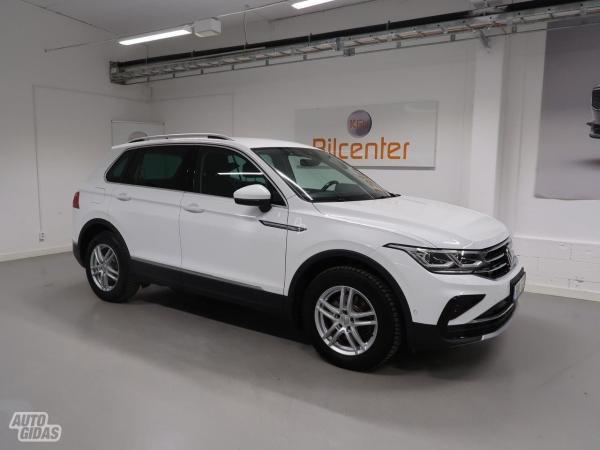 White Volkswagen Tiguan 2021 in Kaunas, with an engine capacity of 0.00 L and mileage of 64 thousand km for 35209 €, photo 4 on AUTOMOTO.COM.LV