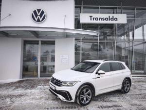 White Volkswagen Tiguan 2021 in Siauliai, with an engine capacity of 1.50 L and mileage of 74 thousand km for 26750 €, photo  on AUTOMOTO.COM.LV