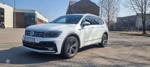 White Volkswagen Tiguan 2021 in Vilnius, with an engine capacity of 1.98 L and mileage of 81 thousand km for 26500 €, photo 3 on AUTOMOTO.COM.LV