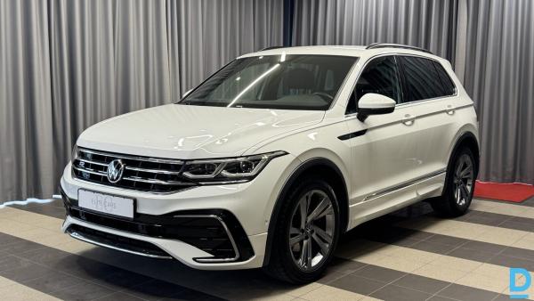Balts Volkswagen Tiguan 2021 Mārupe, ar dzinēja tilpumu 1.50 L un nobraukumu 72 tūkst. km par 24990 €, foto  vietnē AUTOMOTO.COM.LV