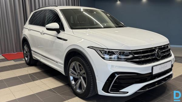 White Volkswagen Tiguan 2021 in Marupe, with an engine capacity of 1.50 L and mileage of 72 thousand km for 24990 €, photo 2 on AUTOMOTO.COM.LV