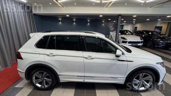 Balts Volkswagen Tiguan 2021 Rīga, ar dzinēja tilpumu 1.50 L un nobraukumu 72 tūkst. km par 24990 €, foto 4 vietnē AUTOMOTO.COM.LV
