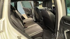 White Volkswagen Tiguan 2021 in Riga, with an engine capacity of 1.50 L and mileage of 72 thousand km for 24990 €, photo 13 on AUTOMOTO.COM.LV