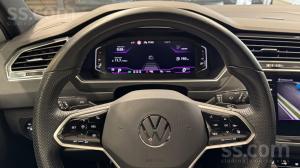 White Volkswagen Tiguan 2021 in Riga, with an engine capacity of 1.50 L and mileage of 72 thousand km for 24990 €, photo 24 on AUTOMOTO.COM.LV