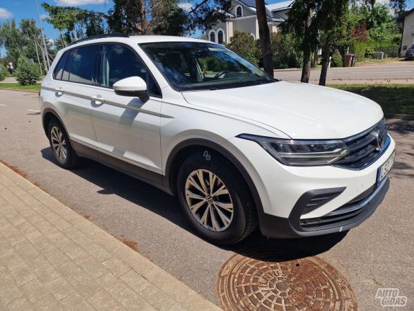 Balts Volkswagen Tiguan 2021 Viļņa, ar dzinēja tilpumu 1.50 L un nobraukumu 156 tūkst. km par 18000 €, foto 6 vietnē AUTOMOTO.COM.LV