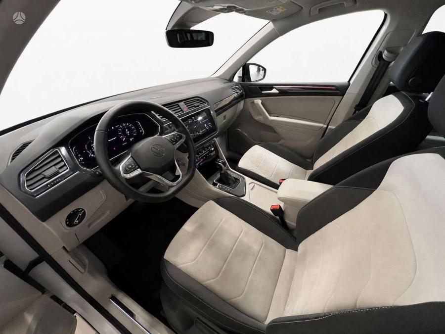 Balts Volkswagen Tiguan 2021 Kauņa, ar dzinēja tilpumu 1.40 L un nobraukumu 99 tūkst. km par 23800 €, foto 7 vietnē AUTOMOTO.COM.LV