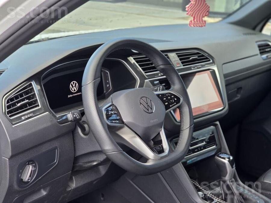 Balts Volkswagen Tiguan 2021 Rīga, ar dzinēja tilpumu 2.00 L un nobraukumu 48 tūkst. km par 30500 €, foto 7 vietnē AUTOMOTO.COM.LV