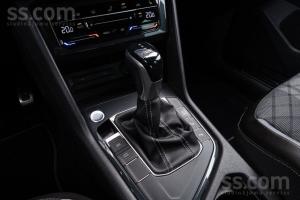 Balts Volkswagen Tiguan 2021 Rīga, ar dzinēja tilpumu 1.50 L un nobraukumu 73 tūkst. km par 24950 €, foto 17 vietnē AUTOMOTO.COM.LV