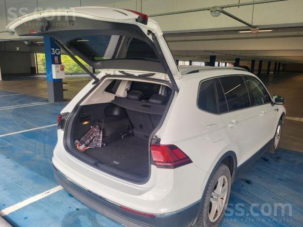 Balts Volkswagen Tiguan 2021 Rīga, ar dzinēja tilpumu 2.00 L un nobraukumu 139 tūkst. km par 23900 €, foto 4 vietnē AUTOMOTO.COM.LV