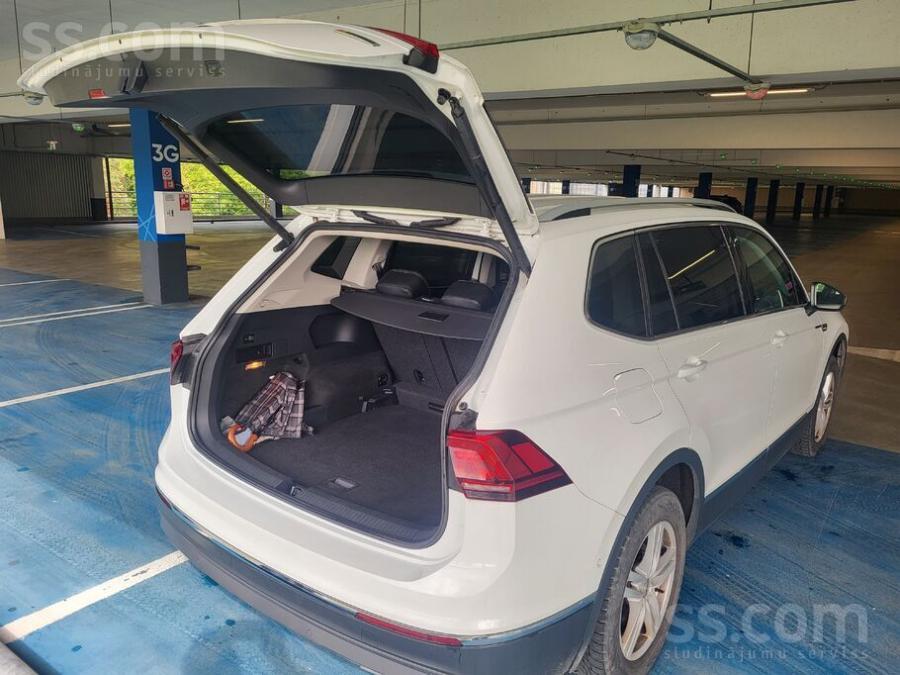 Balts Volkswagen Tiguan 2021 Rīga, ar dzinēja tilpumu 2.00 L un nobraukumu 139 tūkst. km par 23900 €, foto 5 vietnē AUTOMOTO.COM.LV
