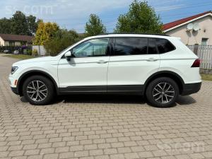 Balts Volkswagen Tiguan 2021 Rīga, ar dzinēja tilpumu 2.00 L un nobraukumu 97 tūkst. km par 18500 €, foto 5 vietnē AUTOMOTO.COM.LV