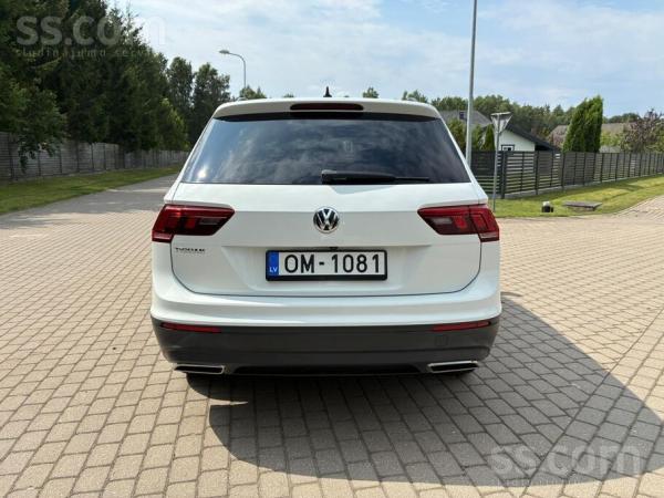 Balts Volkswagen Tiguan 2021 Rīga, ar dzinēja tilpumu 2.00 L un nobraukumu 97 tūkst. km par 18500 €, foto 7 vietnē AUTOMOTO.COM.LV