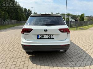 Balts Volkswagen Tiguan 2021 Rīga, ar dzinēja tilpumu 2.00 L un nobraukumu 97 tūkst. km par 18500 €, foto 8 vietnē AUTOMOTO.COM.LV