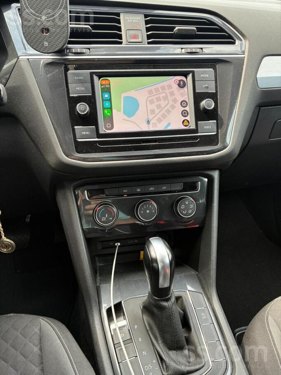 Balts Volkswagen Tiguan 2021 Rīga, ar dzinēja tilpumu 2.00 L un nobraukumu 97 tūkst. km par 18500 €, foto 11 vietnē AUTOMOTO.COM.LV