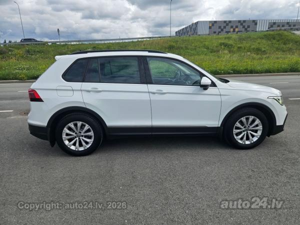 Balts Volkswagen Tiguan 2021 Tartu, ar dzinēja tilpumu 1.50 L un nobraukumu 187 tūkst. km par 17500 €, foto 2 vietnē AUTOMOTO.COM.LV