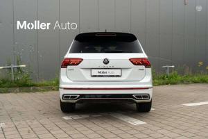 Balts Volkswagen Tiguan 2021 Viļņa, ar dzinēja tilpumu 2.00 L un nobraukumu 68 tūkst. km par 31100 €, foto 6 vietnē AUTOMOTO.COM.LV