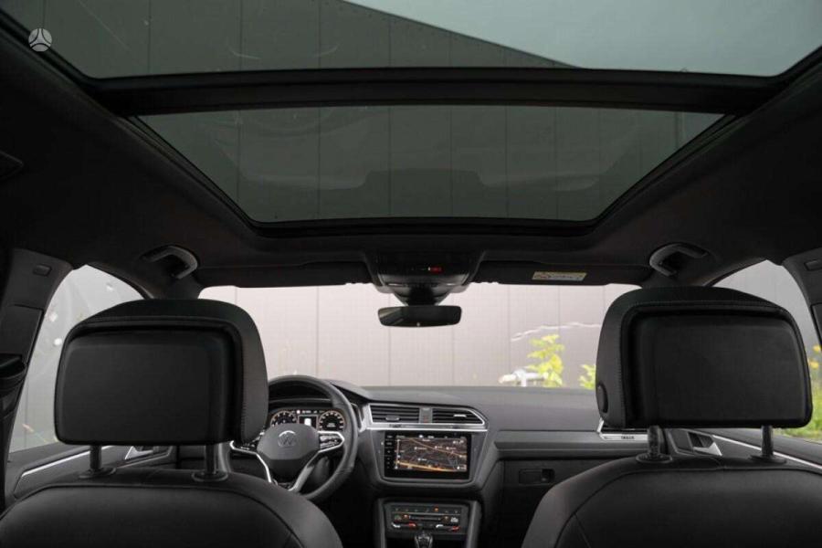 Balts Volkswagen Tiguan 2021 Viļņa, ar dzinēja tilpumu 2.00 L un nobraukumu 68 tūkst. km par 31100 €, foto 19 vietnē AUTOMOTO.COM.LV