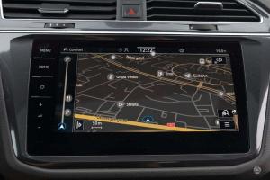 Balts Volkswagen Tiguan 2021 Viļņa, ar dzinēja tilpumu 2.00 L un nobraukumu 68 tūkst. km par 31100 €, foto 29 vietnē AUTOMOTO.COM.LV
