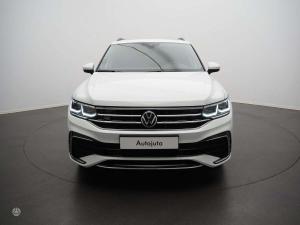 Balts Volkswagen Tiguan 2021 Viļņa, ar dzinēja tilpumu 1.98 L un nobraukumu 39 tūkst. km par 30500 €, foto 3 vietnē AUTOMOTO.COM.LV