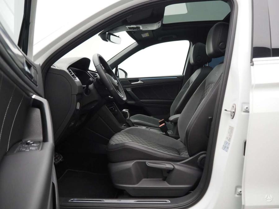 Balts Volkswagen Tiguan 2021 Viļņa, ar dzinēja tilpumu 1.98 L un nobraukumu 39 tūkst. km par 30500 €, foto 9 vietnē AUTOMOTO.COM.LV