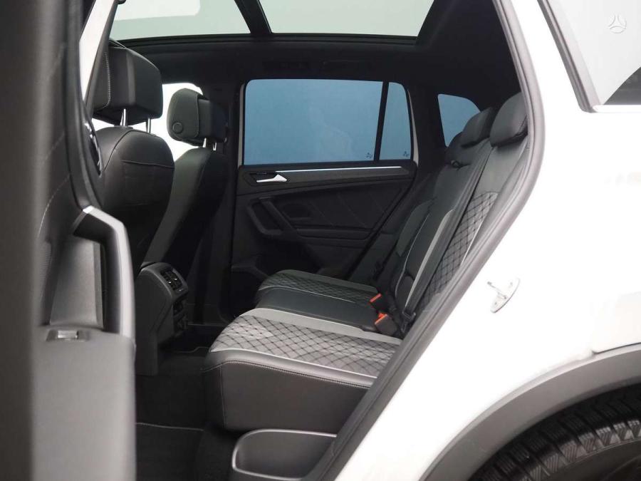 Balts Volkswagen Tiguan 2021 Viļņa, ar dzinēja tilpumu 1.98 L un nobraukumu 39 tūkst. km par 30500 €, foto 16 vietnē AUTOMOTO.COM.LV