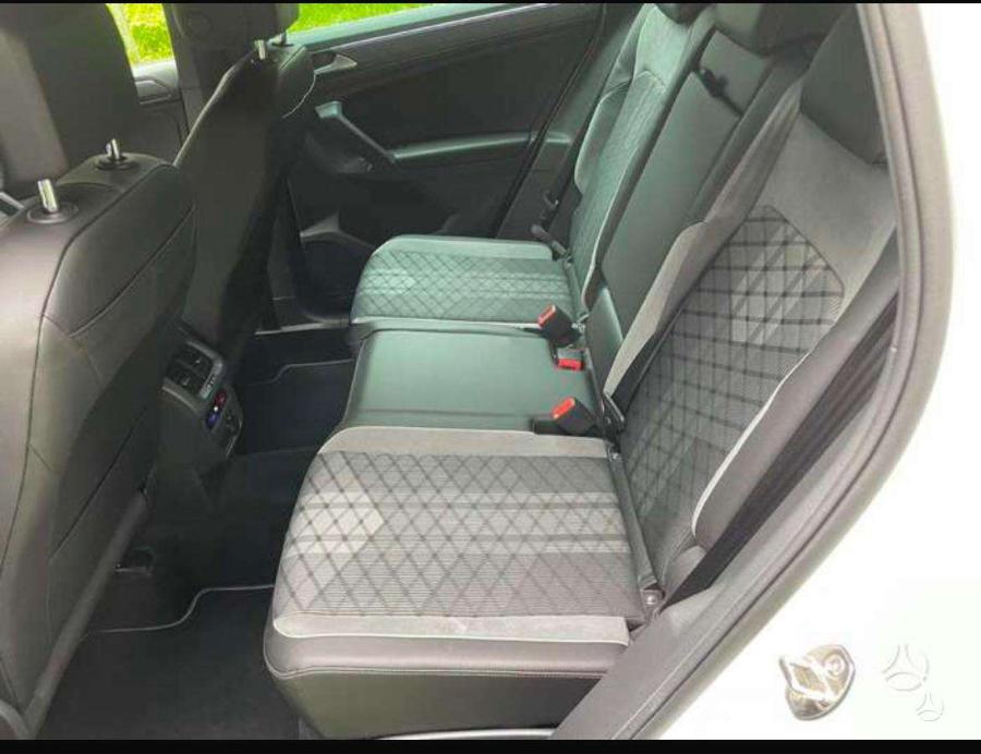 Balts Volkswagen Tiguan 2021 Raseiniai, ar dzinēja tilpumu 1.50 L un nobraukumu 138 tūkst. km par 22000 €, foto 11 vietnē AUTOMOTO.COM.LV
