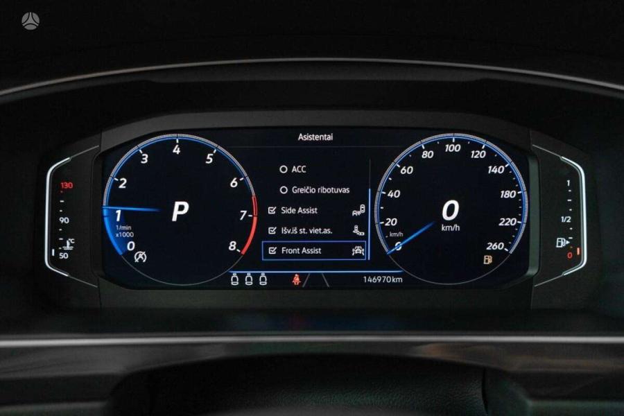 White Volkswagen Tiguan 2021 in Vilnius, with an engine capacity of 1.50 L and mileage of 147 thousand km for 23800 €, photo 13 on AUTOMOTO.COM.LV