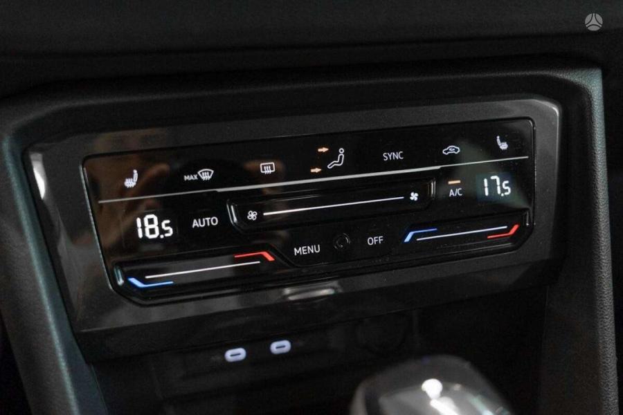 White Volkswagen Tiguan 2021 in Vilnius, with an engine capacity of 1.50 L and mileage of 99 thousand km for 20900 €, photo 16 on AUTOMOTO.COM.LV