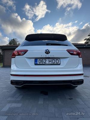 White Volkswagen Tiguan 2021 in Kuressaare, with an engine capacity of 1.50 L and mileage of 93 thousand km for 32990 €, photo 9 on AUTOMOTO.COM.LV